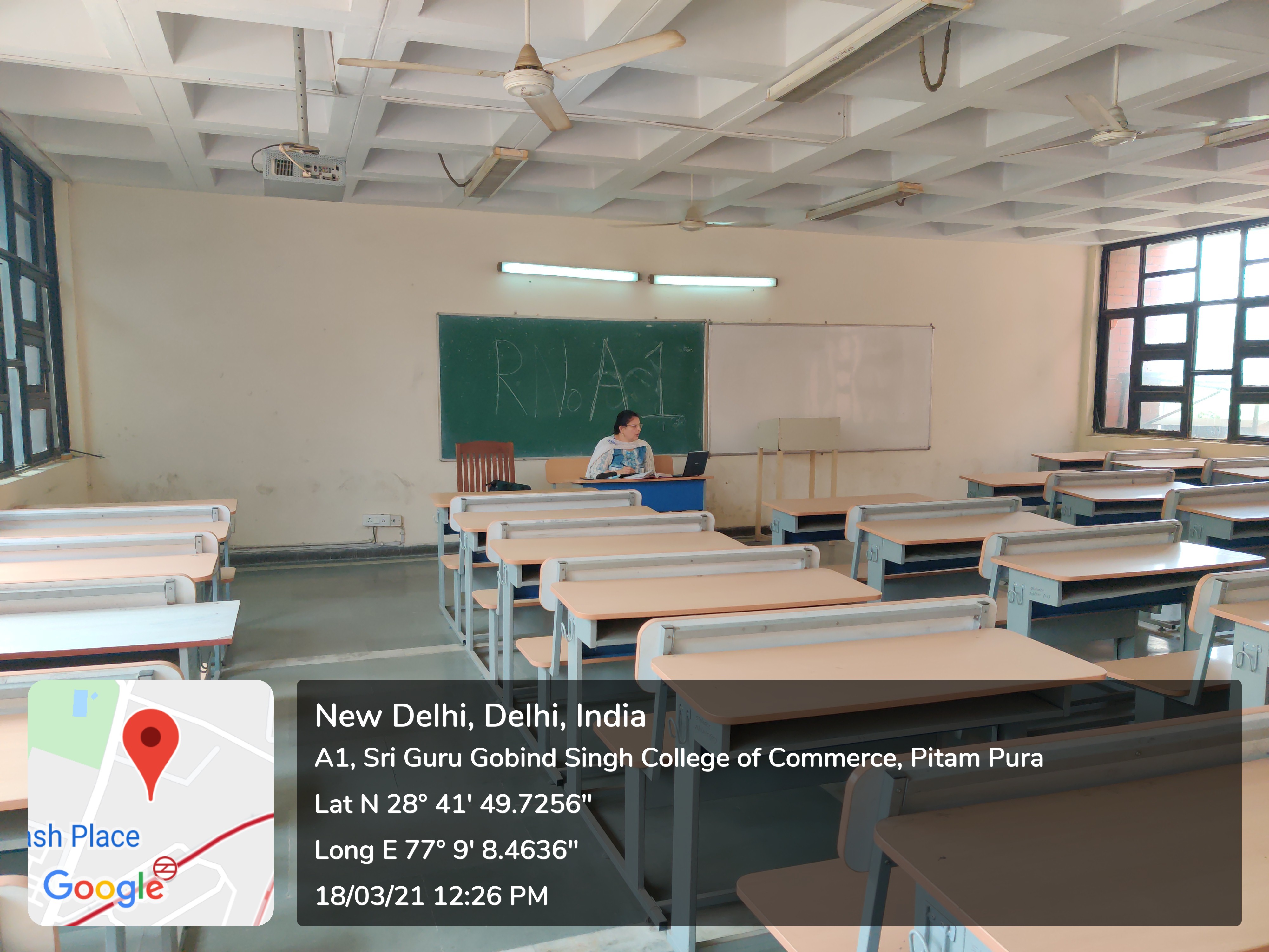 Sri Guru Gobind Singh College of Commerce